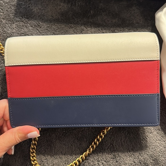 Gucci | Bags | Gucci Signature Bee Leather Wallet On Chain | Poshmark
